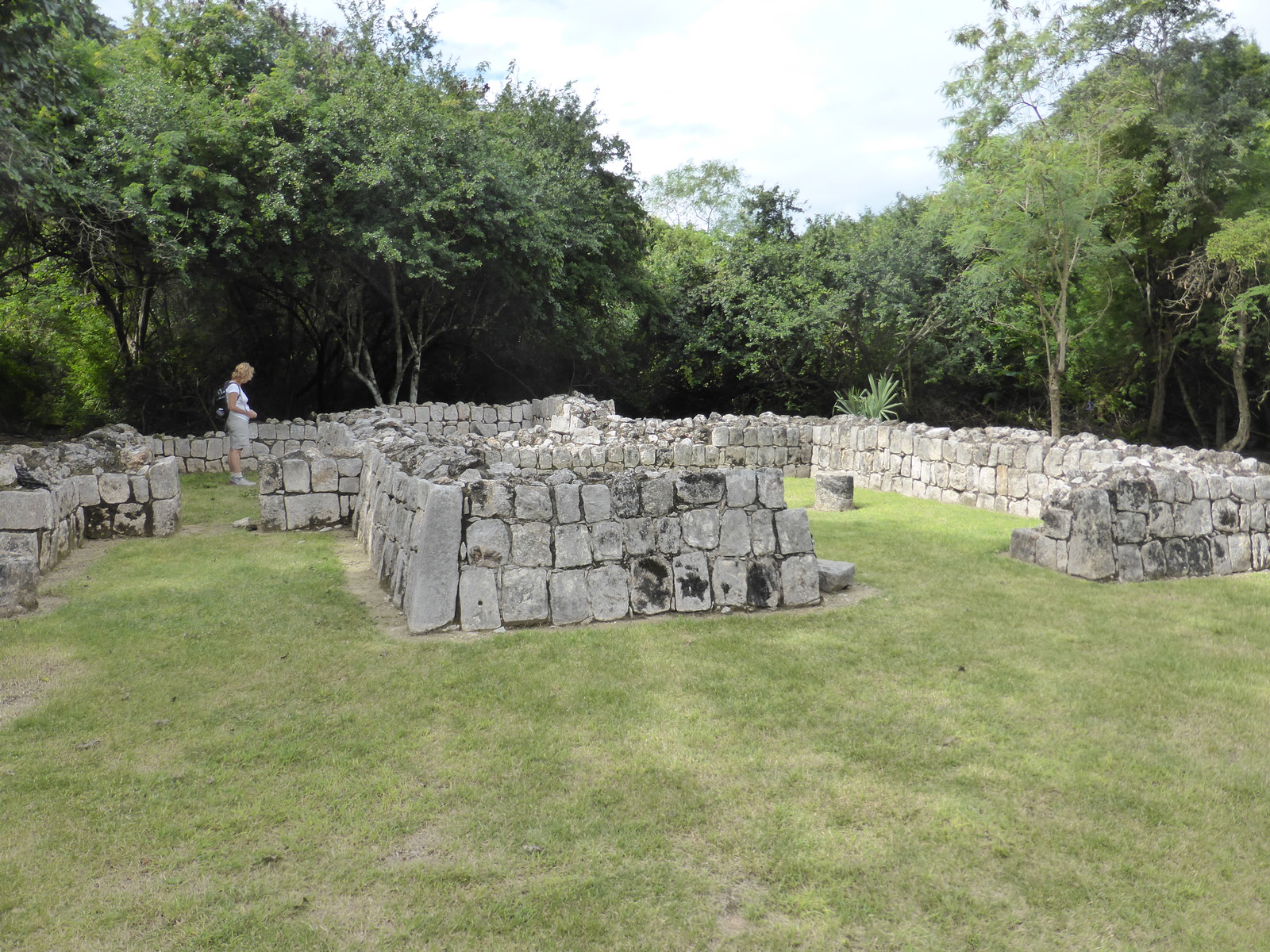 A Picture from Chichén Itzá, Mexico - Travel Writing