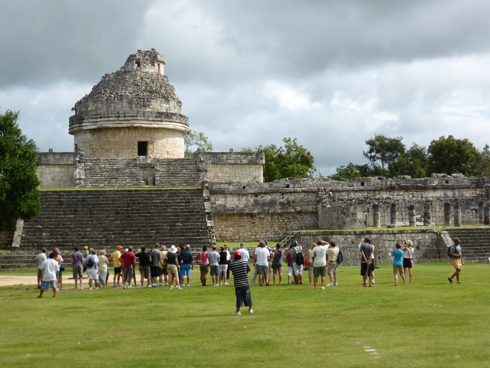 A Picture from Chichén Itzá, Mexico - Travel Writing